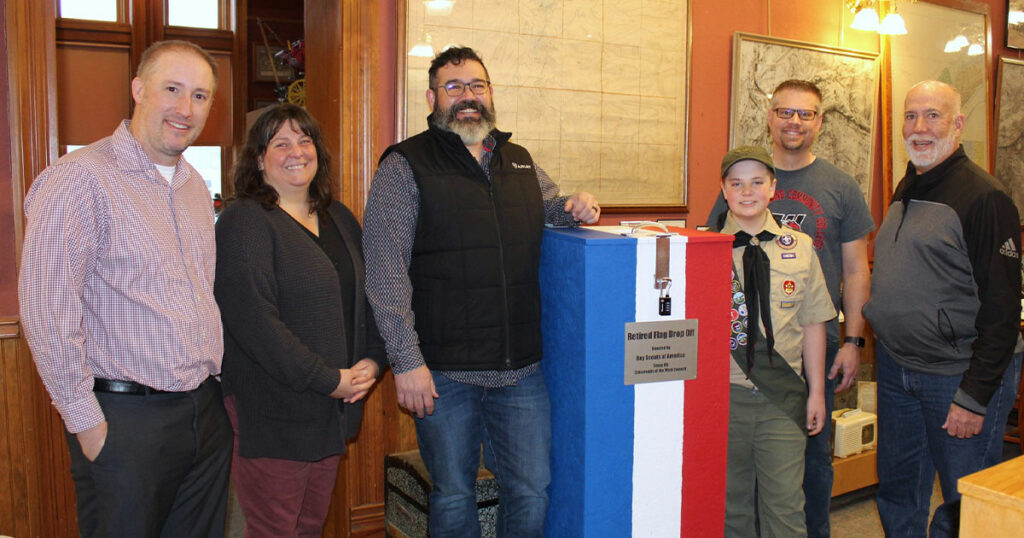 Scout Creates Flag Collection Box for Eagle Project - SweetwaterNOW